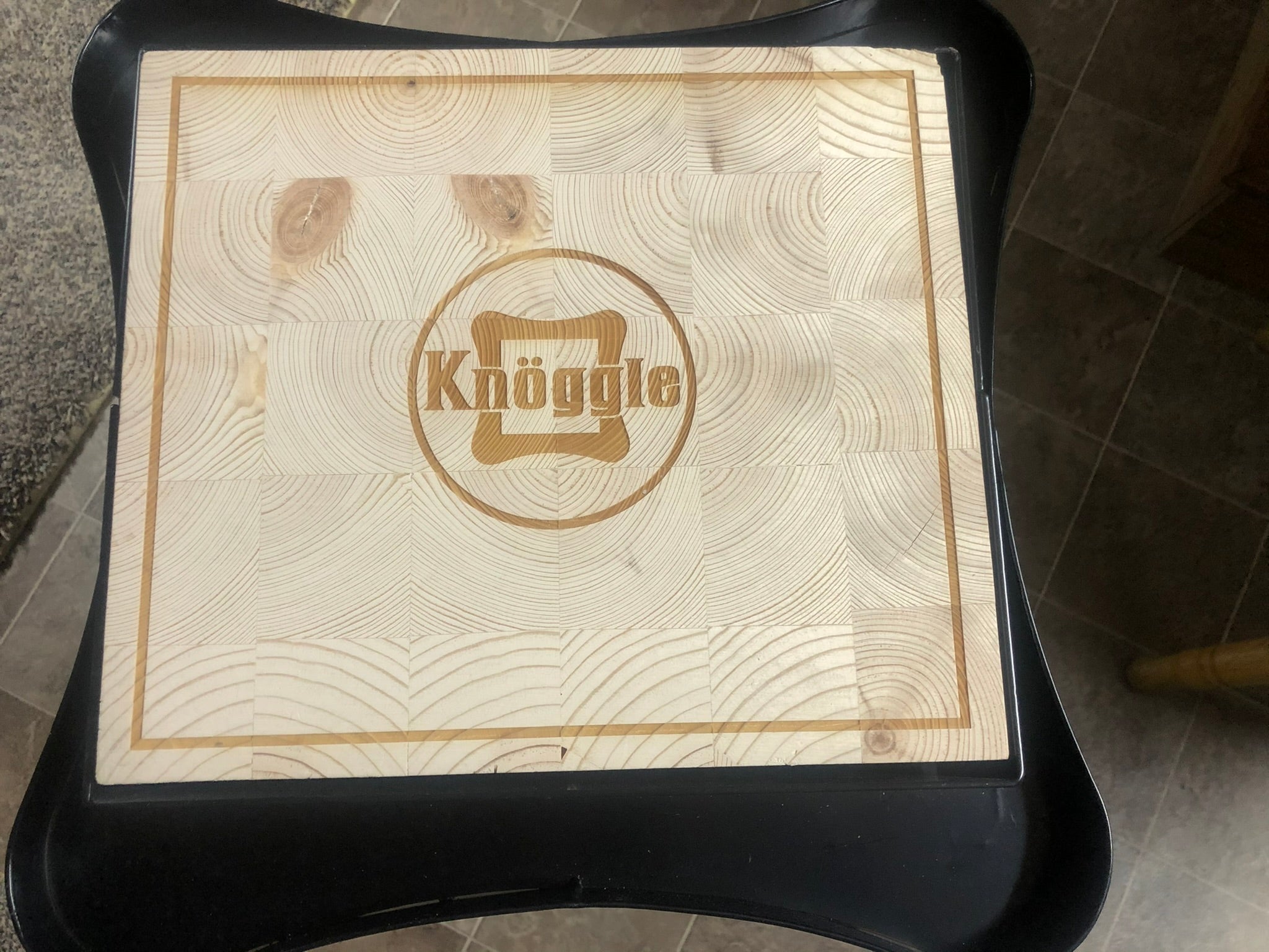 Knöggle Game – KNÖGGLE